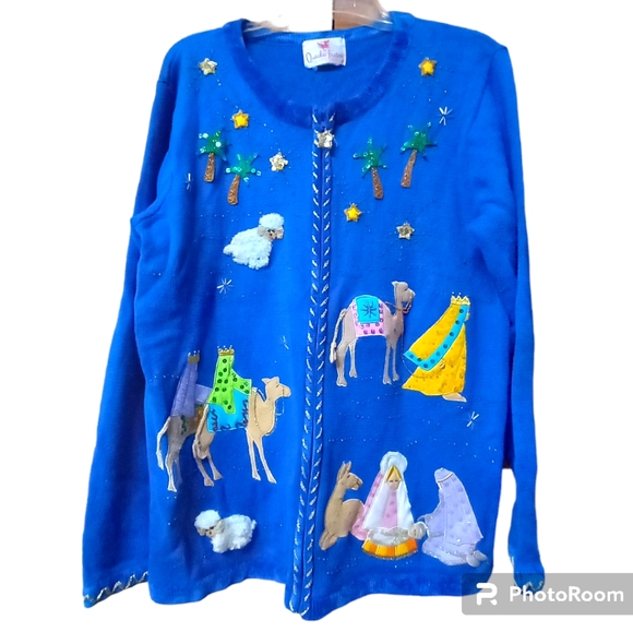 Quaker Factory | Sweaters | Vintage Quaker Factory Embroidered Nativity ...
